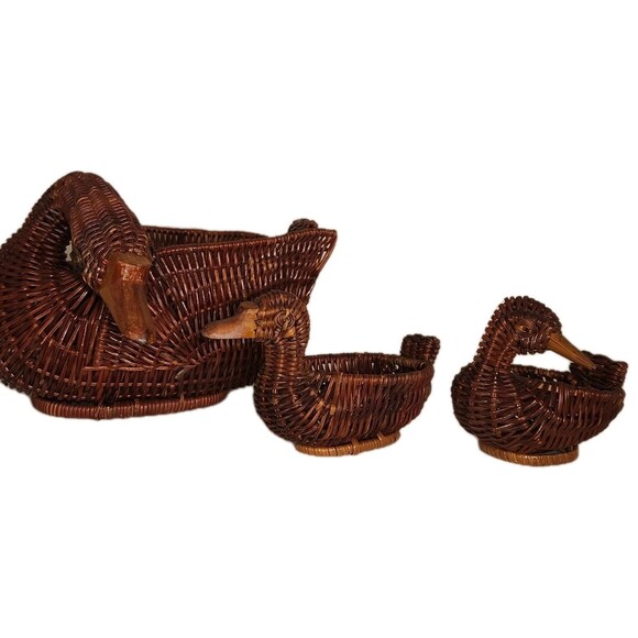 Unbranded | Accents | Vintage Goose Swan Duck Curved Neck Wicker Rattan ...
